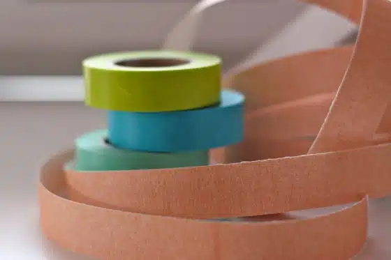 Craft | Make Colorful Spring Vases - New England