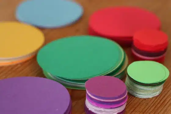 Paper Crafts | Make Paper Party Garland - New England