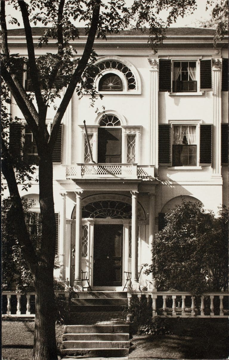 The Truth About Sea Captains' Houses