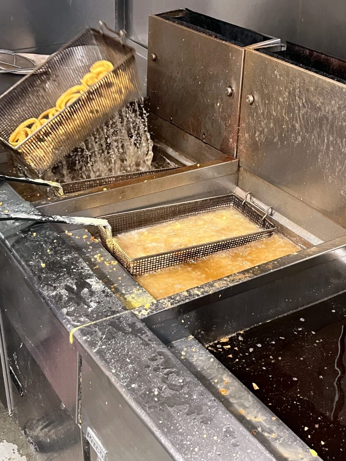 Why the Clam Box in Ipswich, Massachusetts, Is the Ultimate Spot for ...