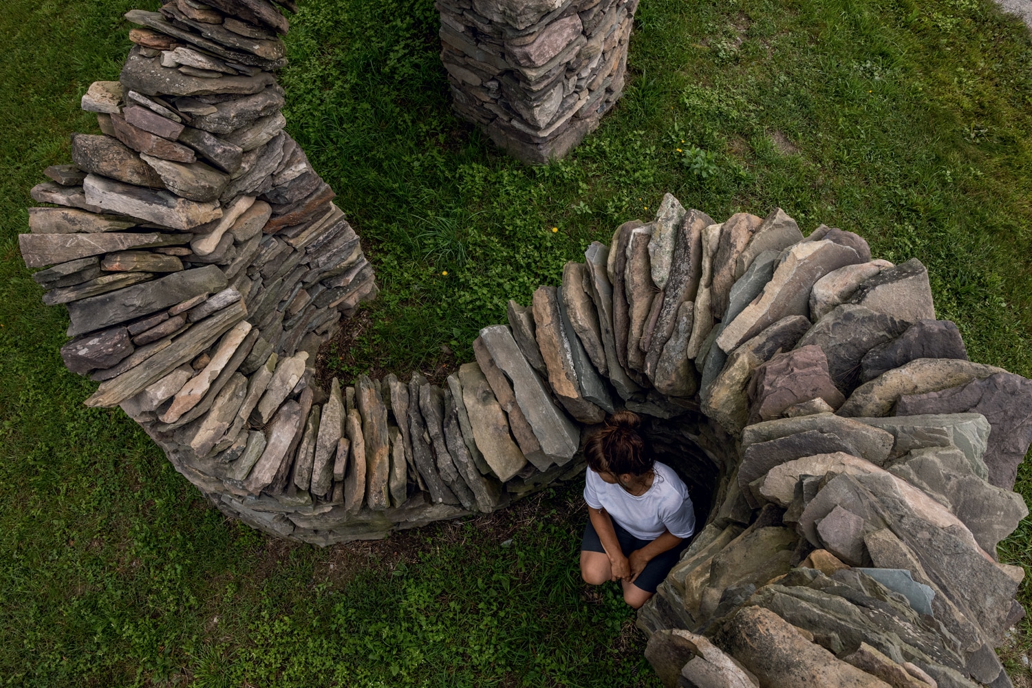 Vermont Stonework Artist Thea Alvin