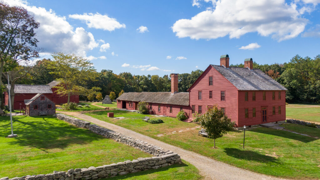 There's a Historic House in Connecticut That'll Revolutionize Your Spirit