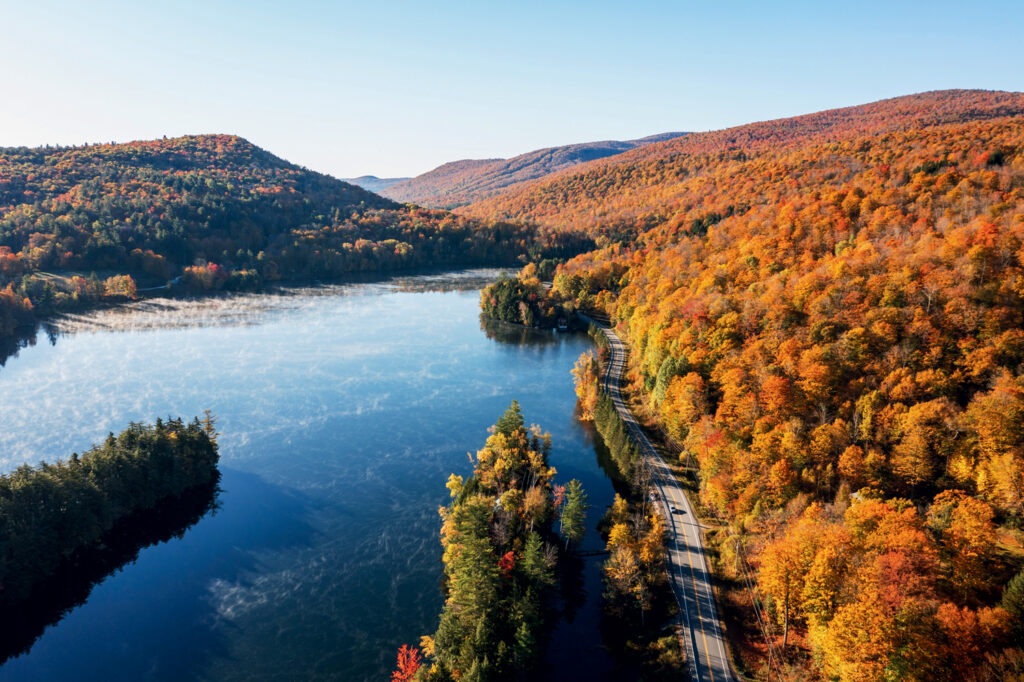 Autumn on Vermont’s Route 100: A Journey Through the Heart of Foliage ...