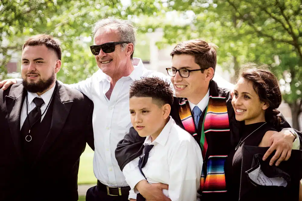 The Two Worlds of Bill De La Rosa