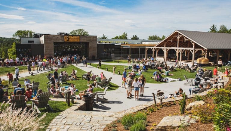 Best Foliage Brews and Views