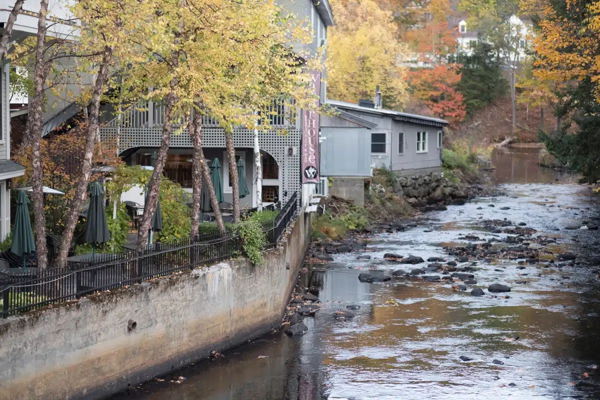 Guide to Peterborough, New Hampshire - New England