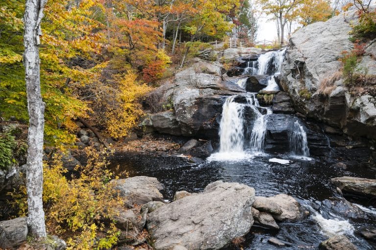 10 Must-See Waterfalls in New England