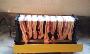 The Baconer | Rediscovering a Retro Bacon Cooker