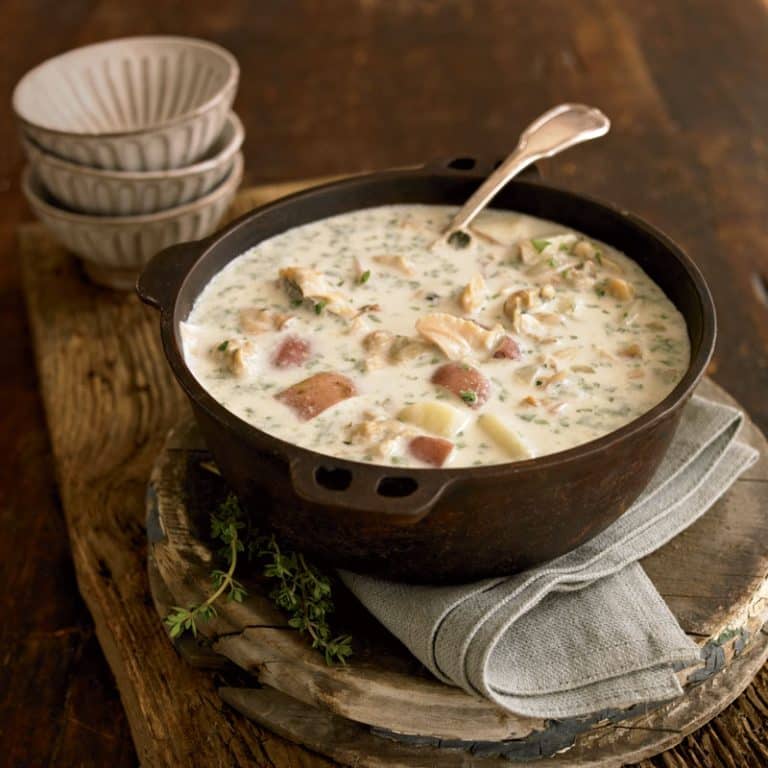 New England Clam Chowder Recipe | Yankee Magazine