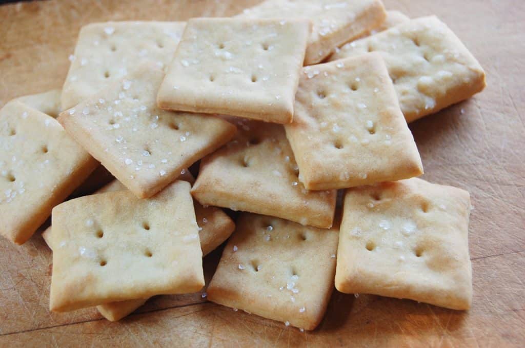 Old-Fashioned Soda Cracker Recipe - New England