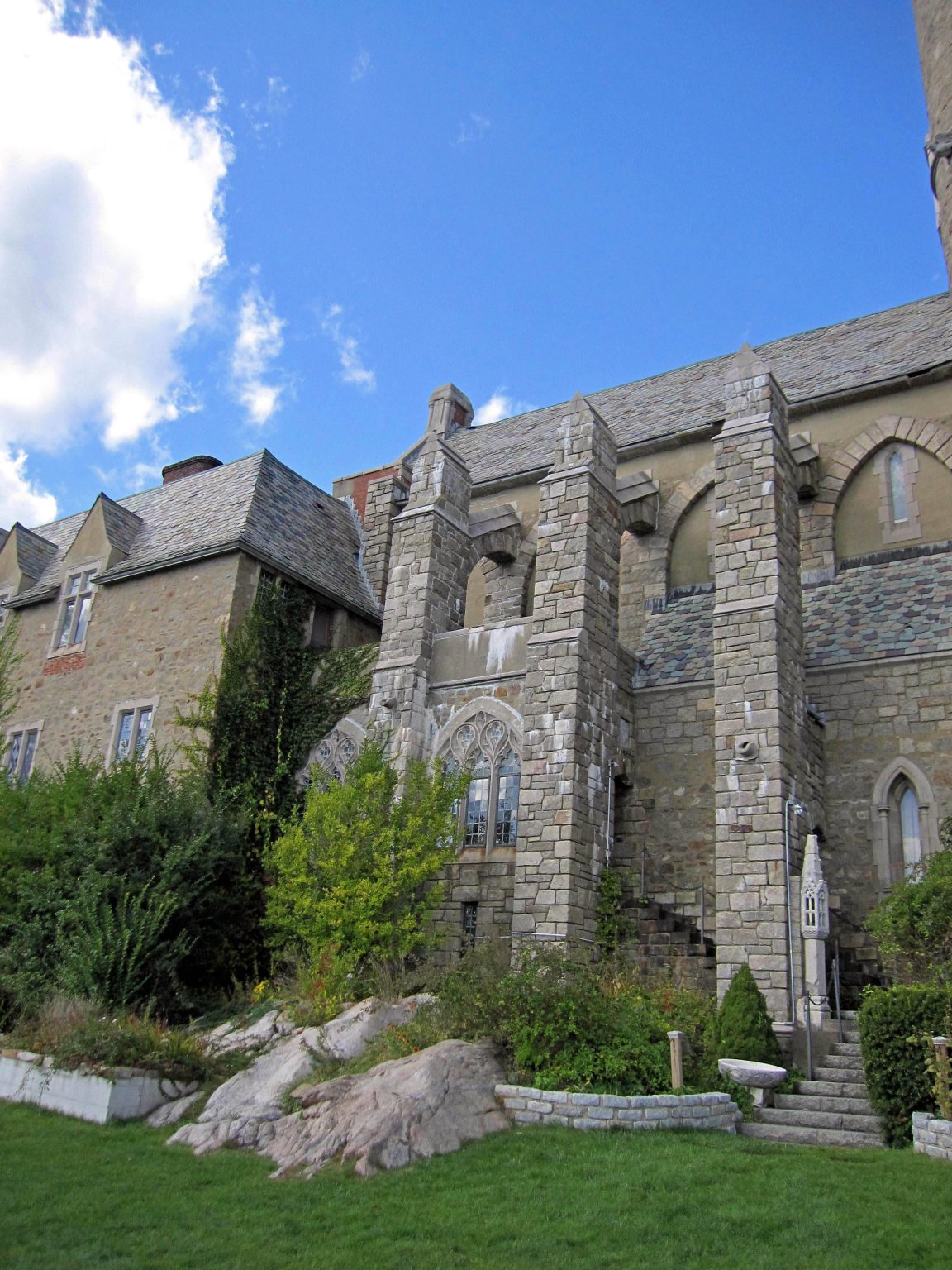 Hammond Castle Ocean-side