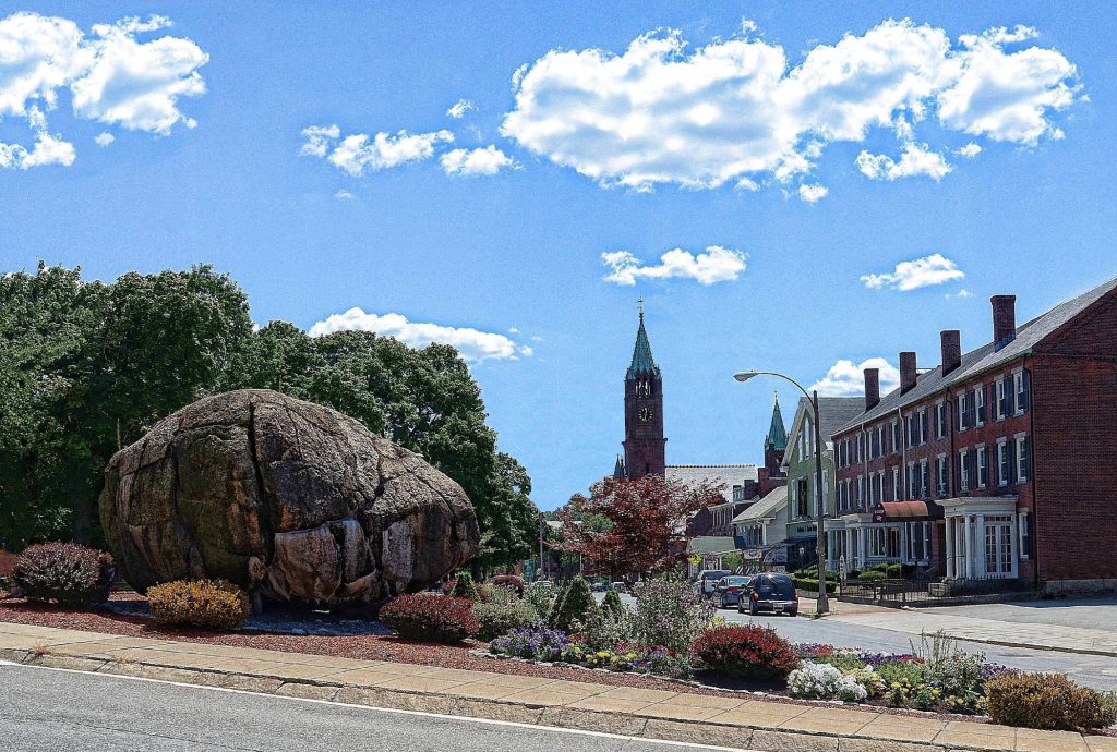 Rollstone Boulder - New England