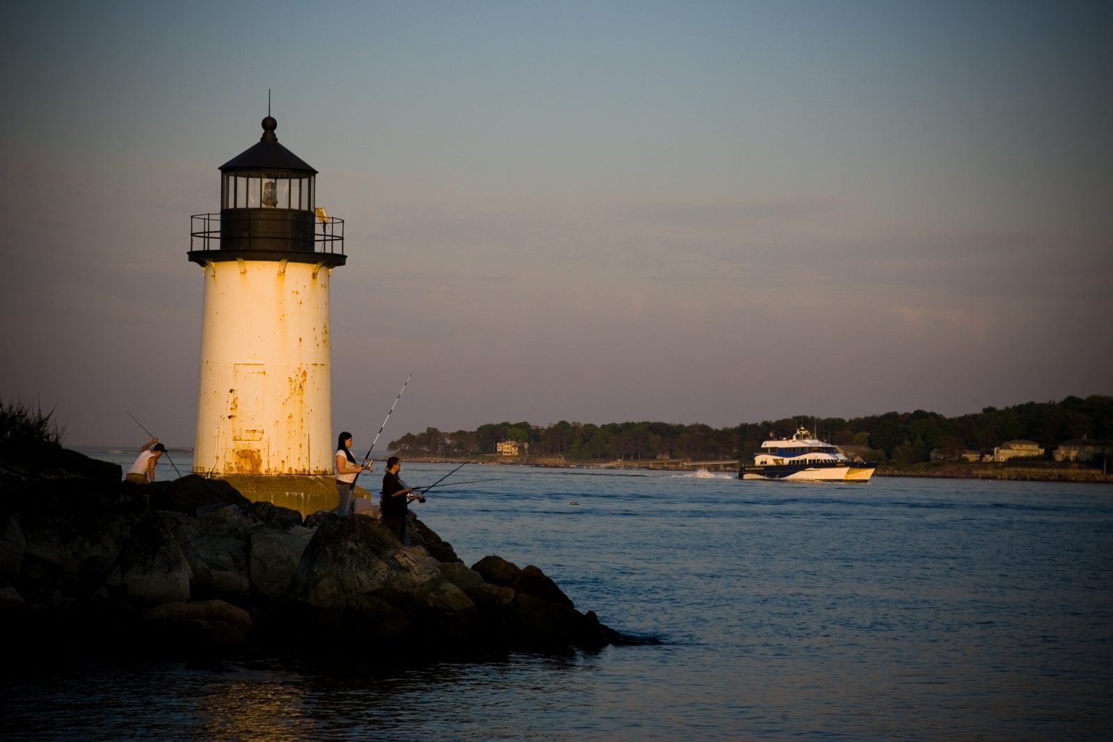 Fort Pickering Light