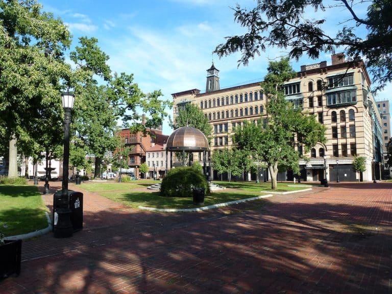 Guide to Springfield, MA | Where to Stay, Eat & Play